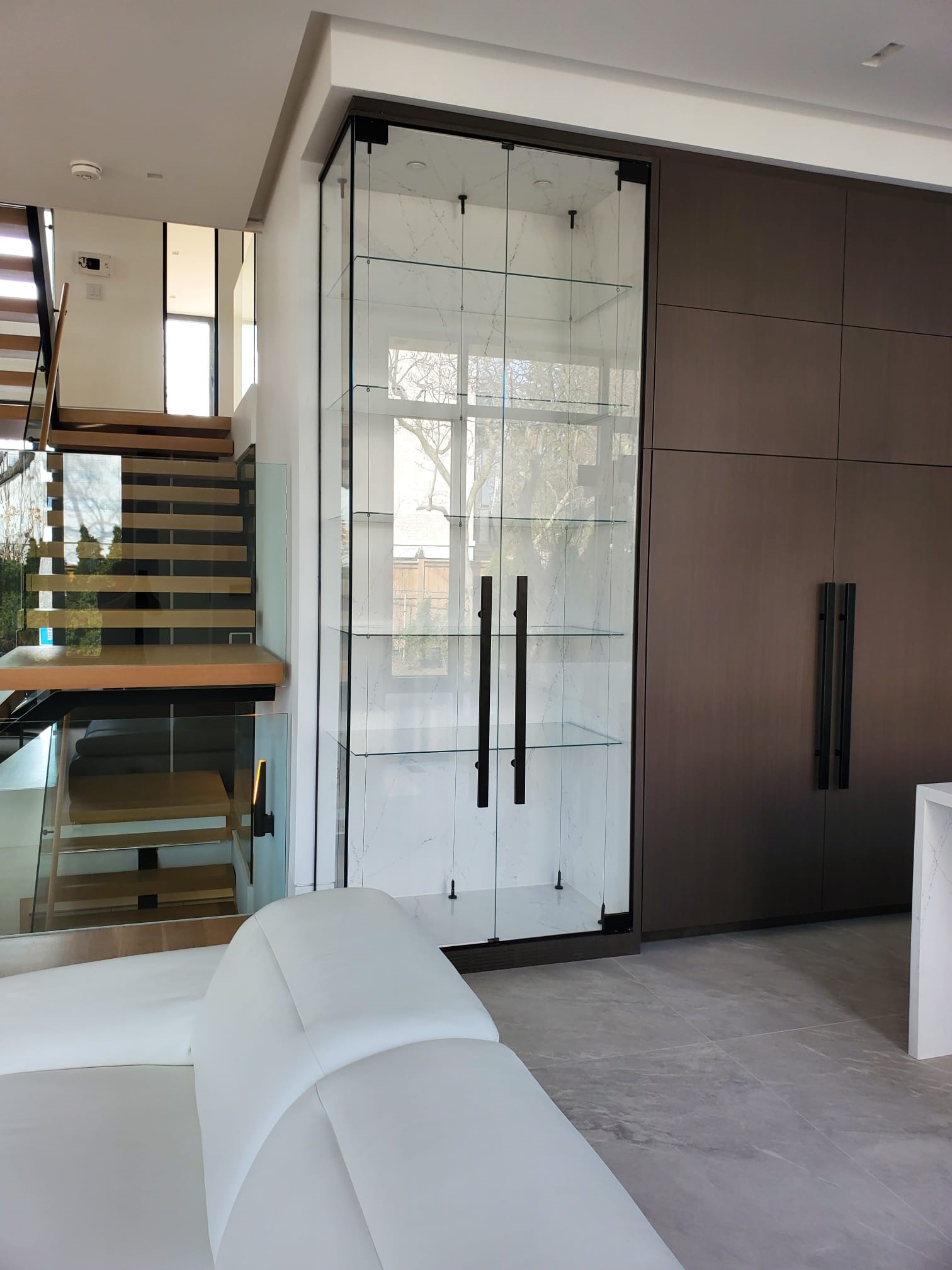 Mirrors & Wall Units – cyanglass